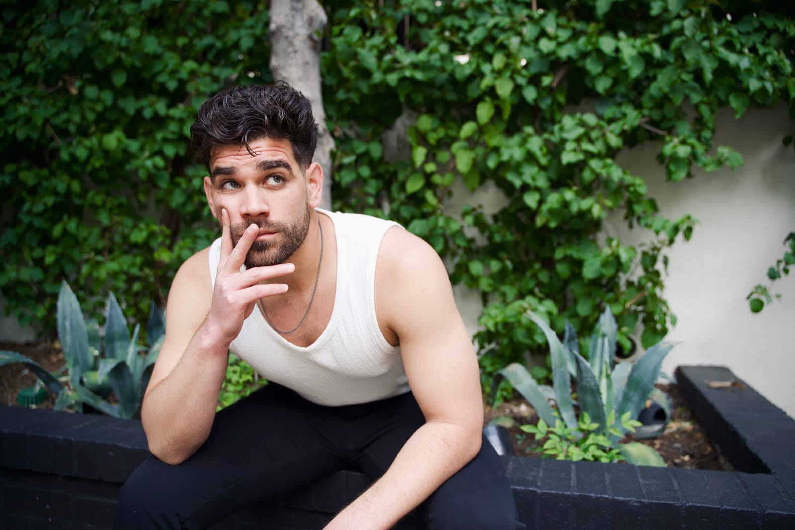 Vince Palmeri Talks New Single "Rent"